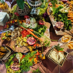 Catering | How to Incorporate Food Stations Into Your Event