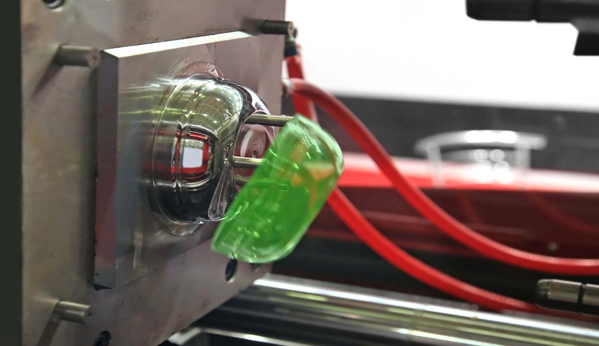 Mursix Adds Horizontal Injection Molding To Capabilities | Mursix