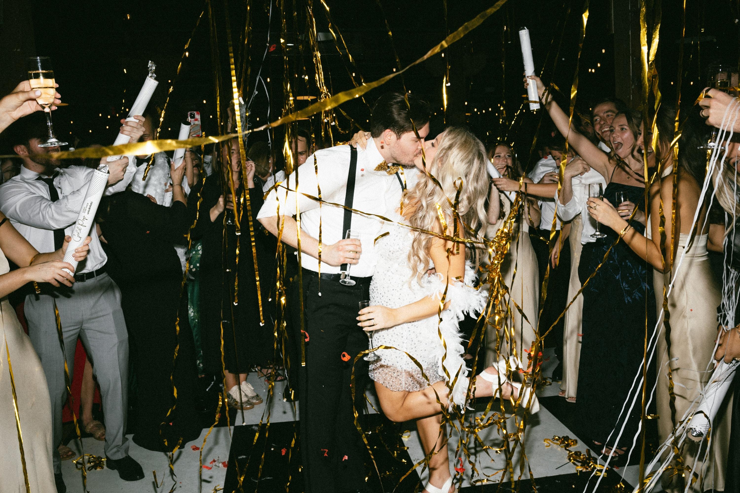 A Timeless New Year’s Eve Wedding at The Heirloom | The Crane Bay Blog ...